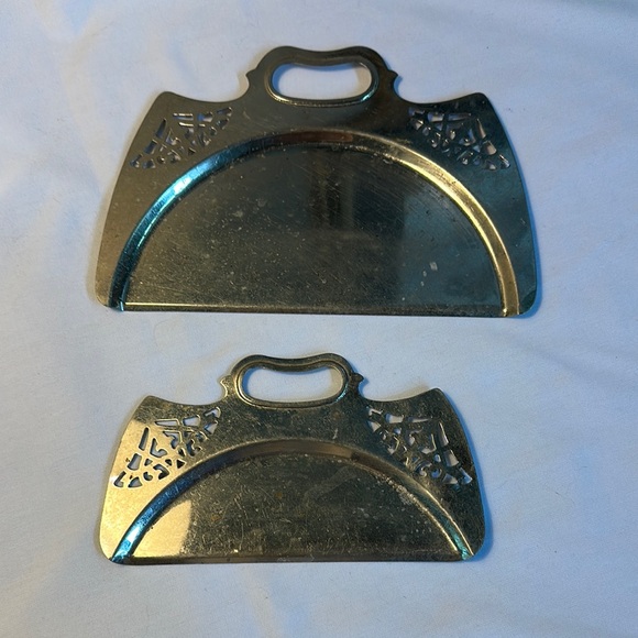 Accents | Vintage Elegant Kitchen 2 Metal Dust Pan Table Butler Crumb ...